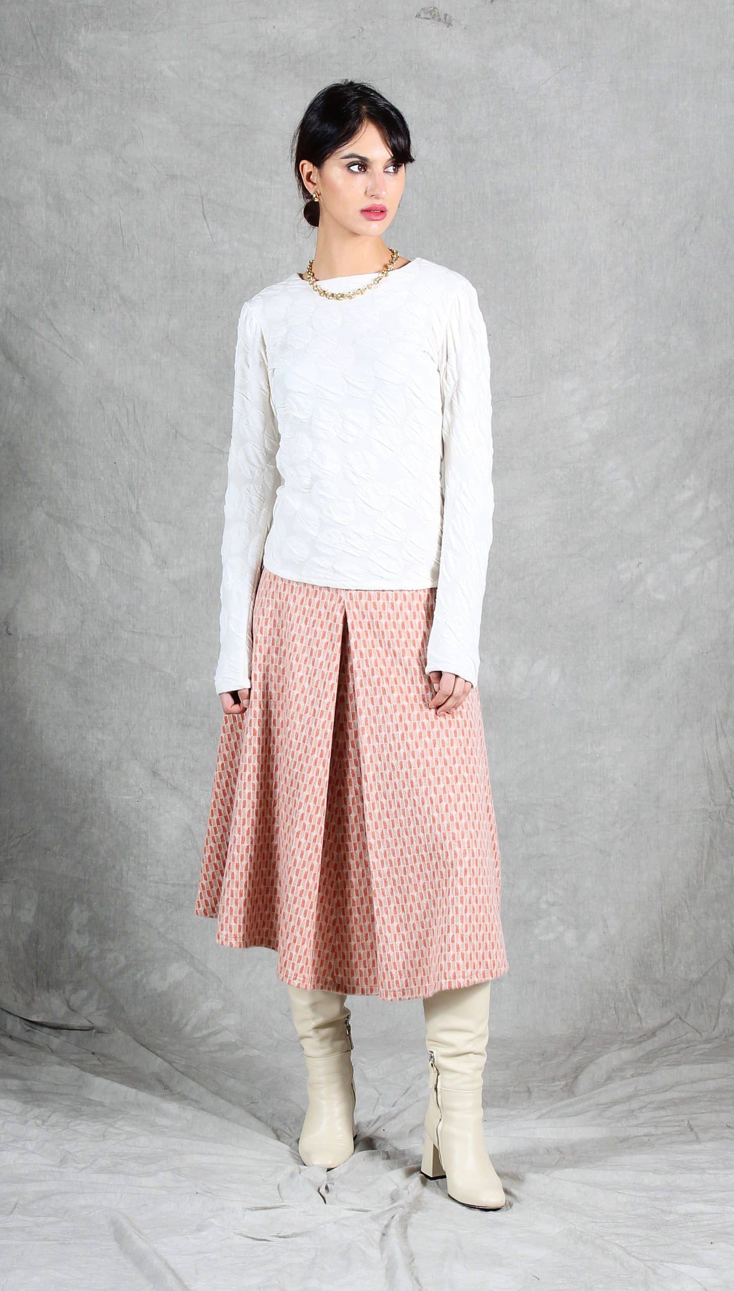 Patron de couture de jupe à pli creux pour femme | AinaSewingPatterns
